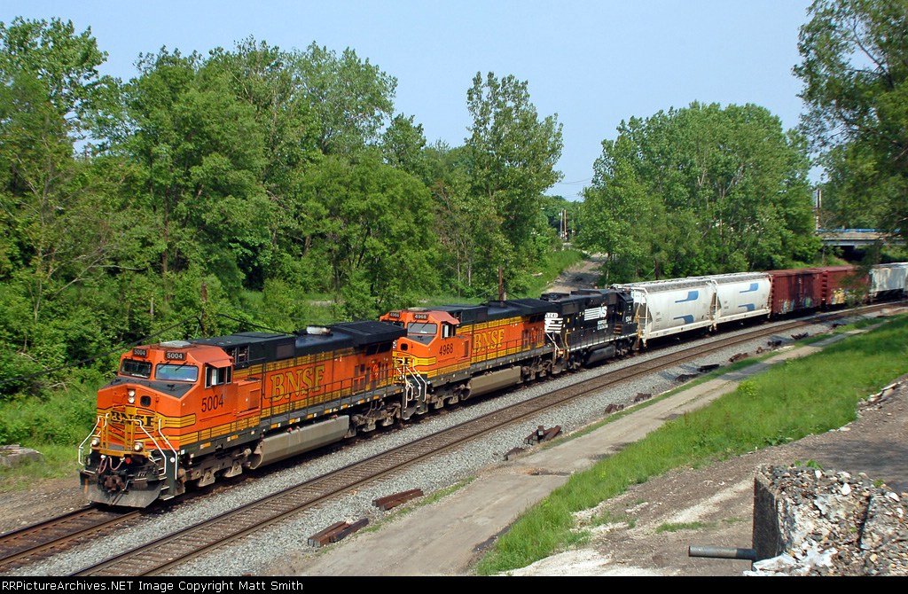 BNSF 5004 West